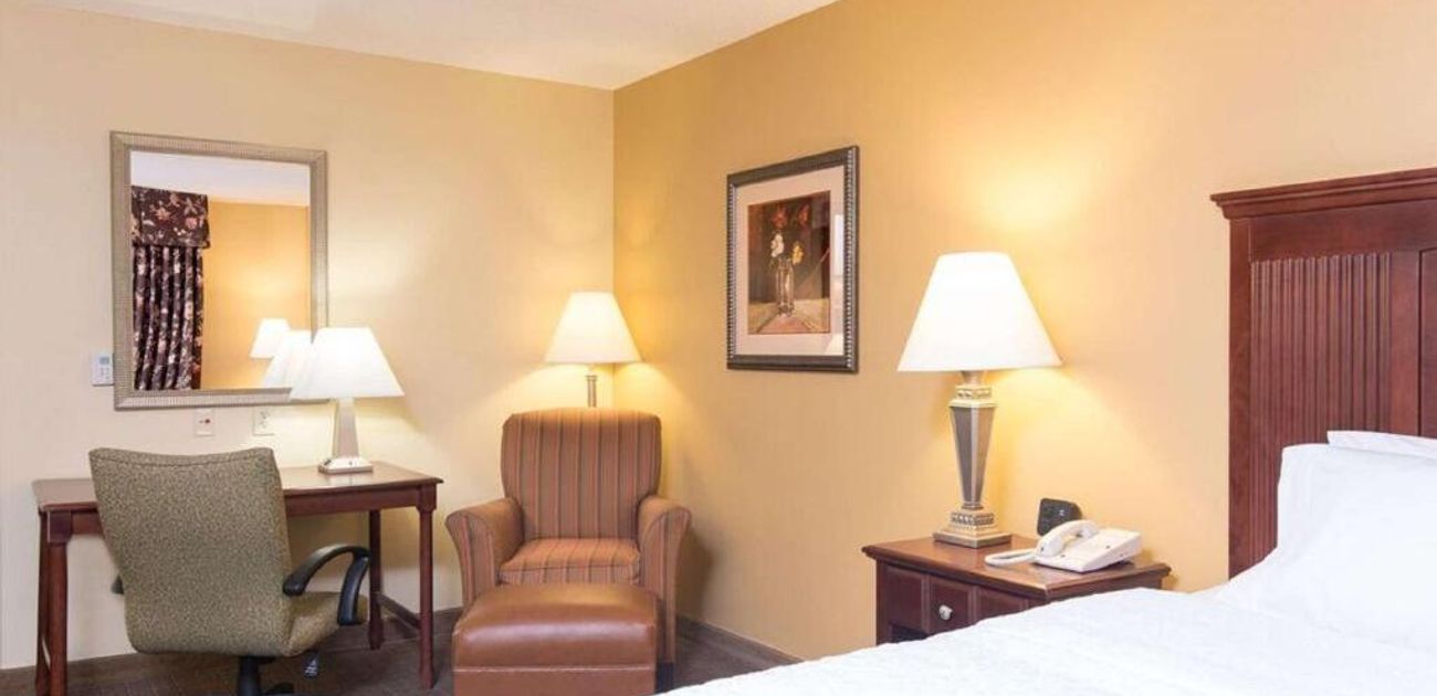 Hampton Inn Schenectady Downtown - Schenectady, New York Vacation Rentals | HiChee